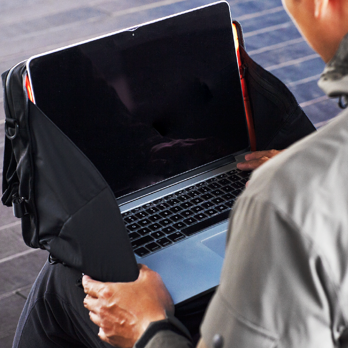 APEX LINER PRO - Multifunctional Business Laptop Bag | CODE OF BELL TAIWAN